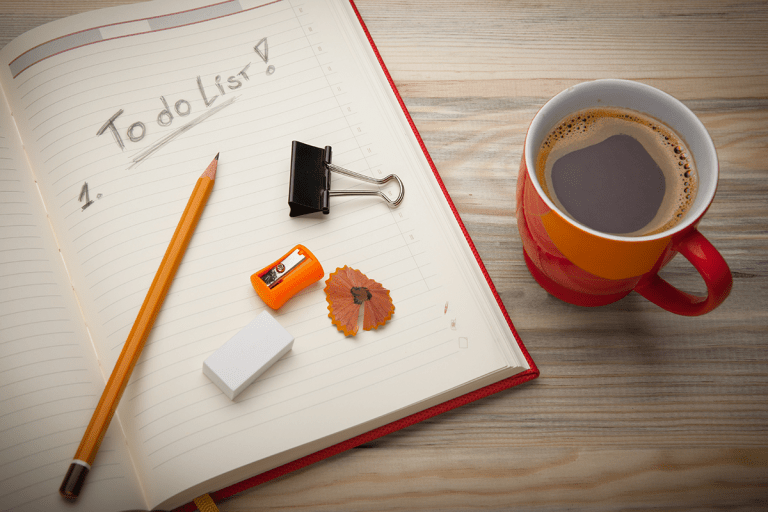 5 Reasons Writing Down Your Thoughts is a Good Habit to Start